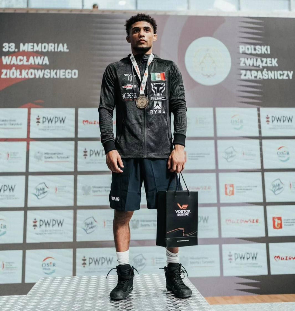 The Journey of Roman Bravo-Young: From Humble Beginnings to Olympic Gl ...